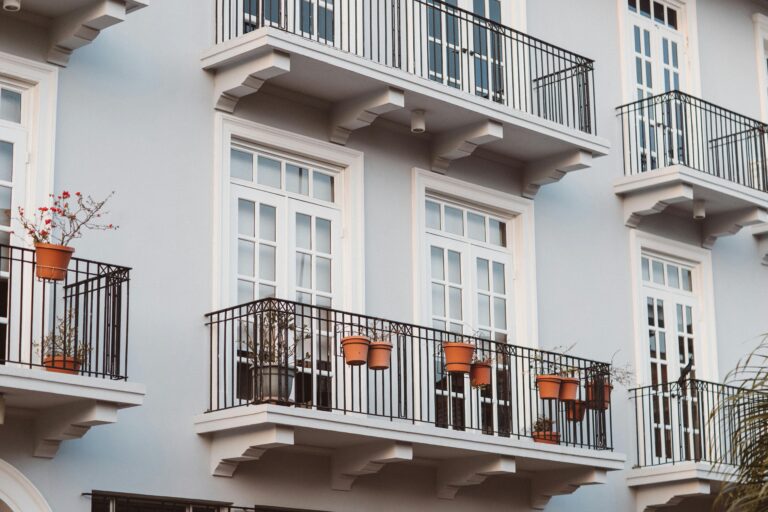 A Step-by-Step Guide for International Investors Seeking a Safe ...